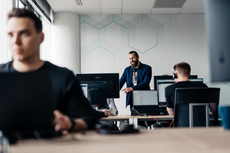 About Devapo | We develop bespoke and agile systems